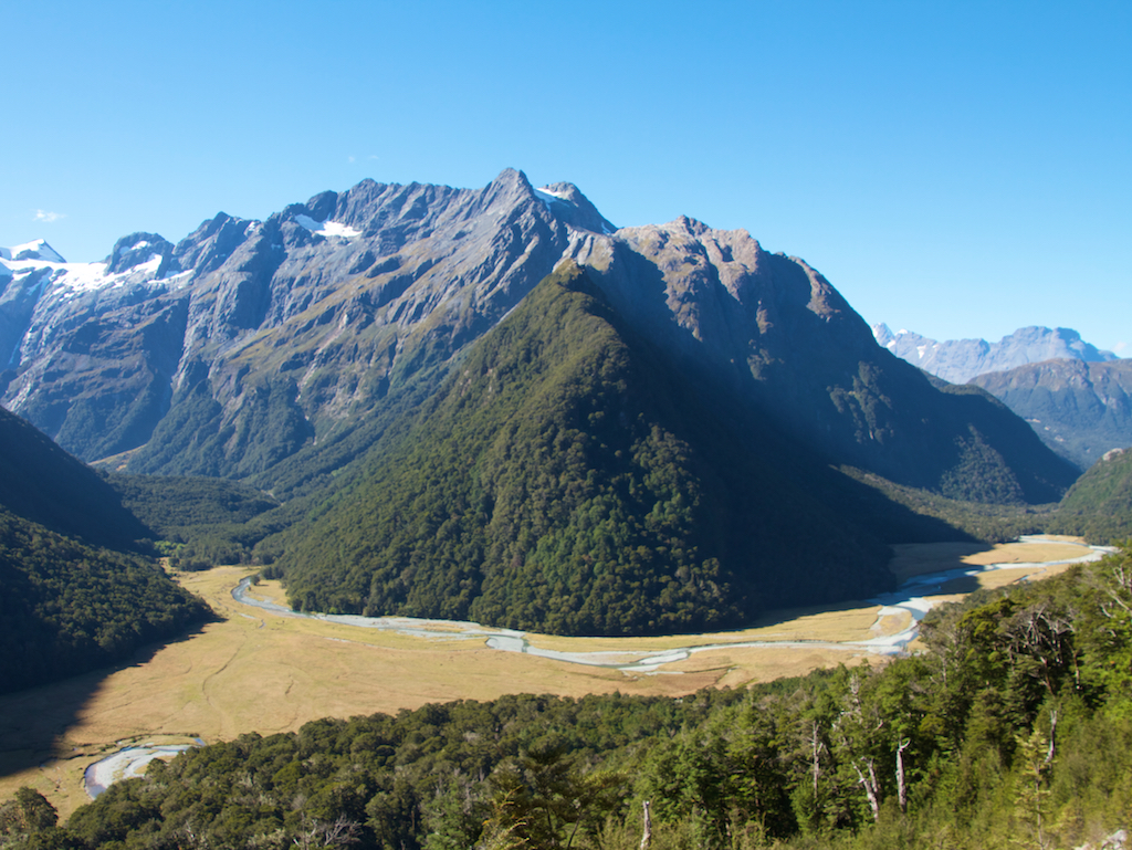 Routeburn Track: Uma trilha inesquecível na Nova Zelândia